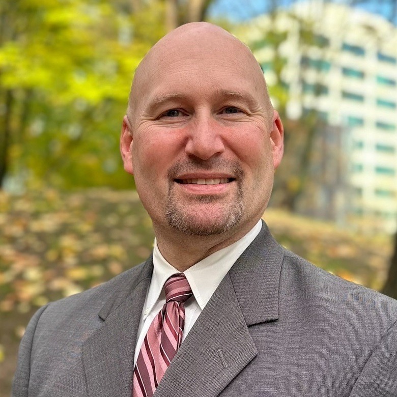 Benjamin Davidson - Financial Advisor in Vancouver, WA 98660 | Merrill