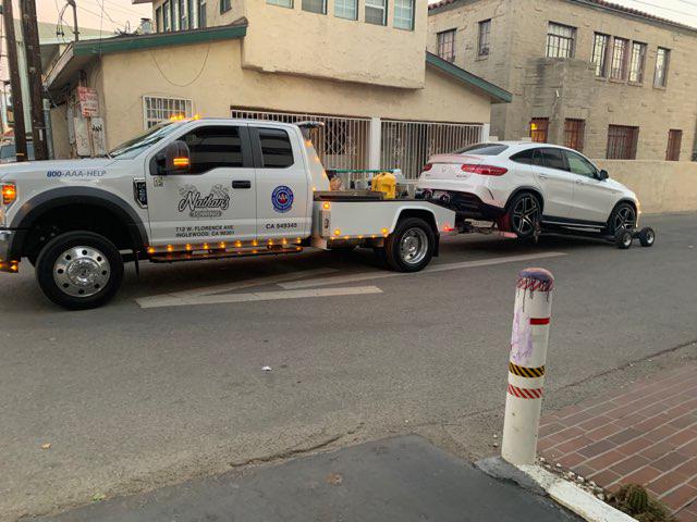 Nathan's Towing & Transport