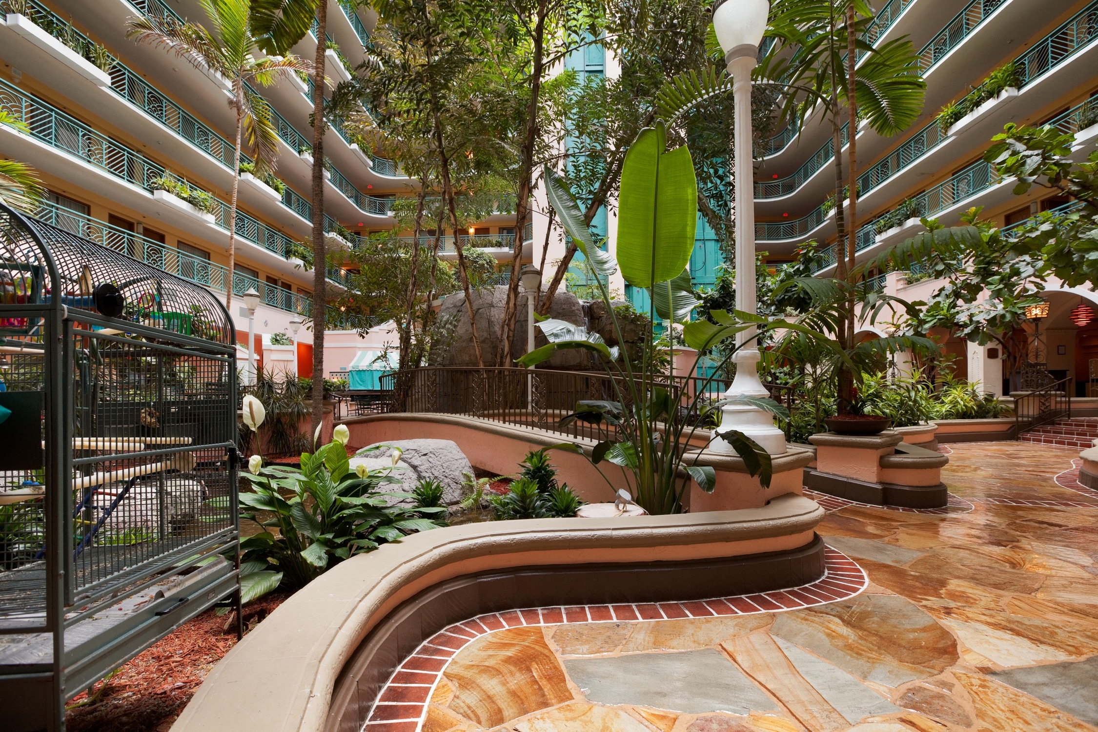 EMBASSY SUITES BY HILTON MIAMI INTERNATIONAL AIRPORT