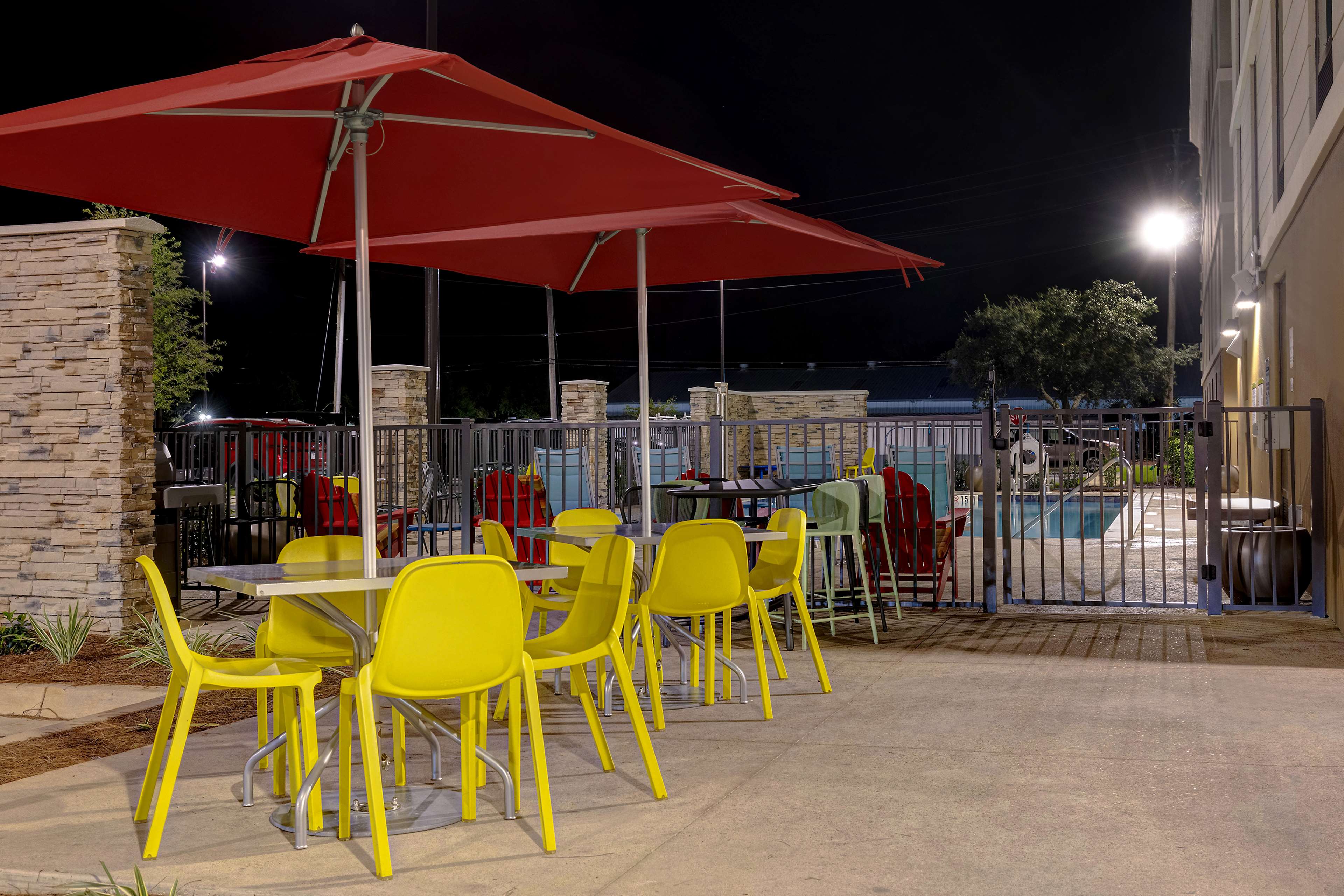 Home2 Suites by Hilton Gulf Breeze Pensacola Area, 940 Gulf Breeze ...