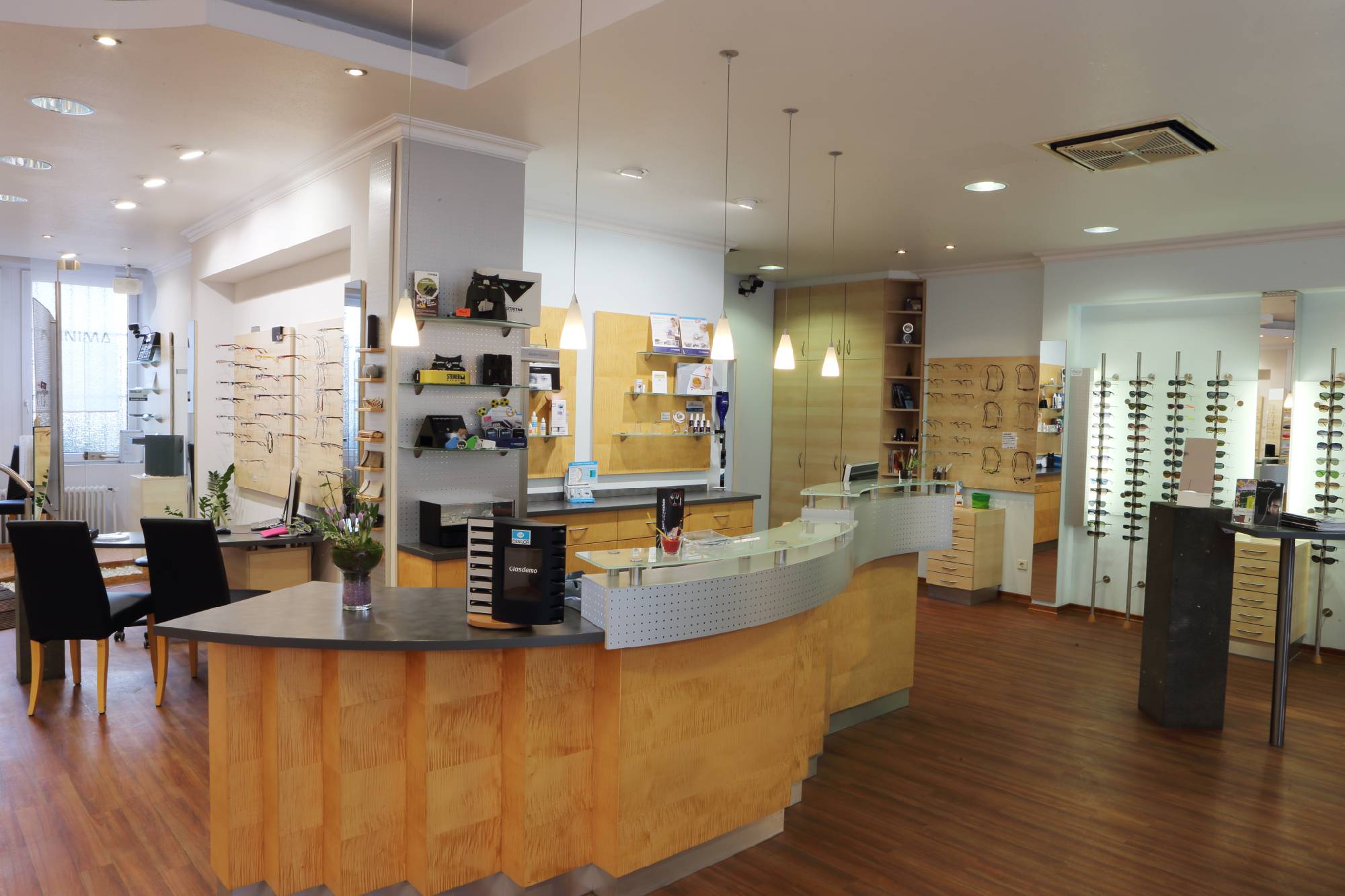 Optiker Ritters Optiker: Sonnenschutzgläser in Neuss Sebastianusstr. 2