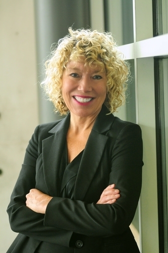 Heidi Parkhurst - Financial Advisor in Davenport, IA 52807 | Merrill