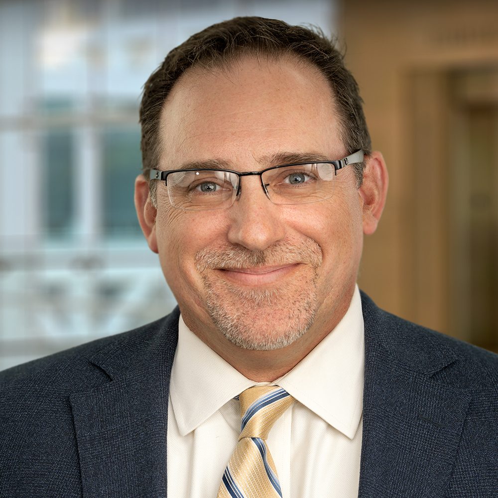 Patrick Wielgosh - Financial Advisor in Milwaukee, WI 53202 | Merrill