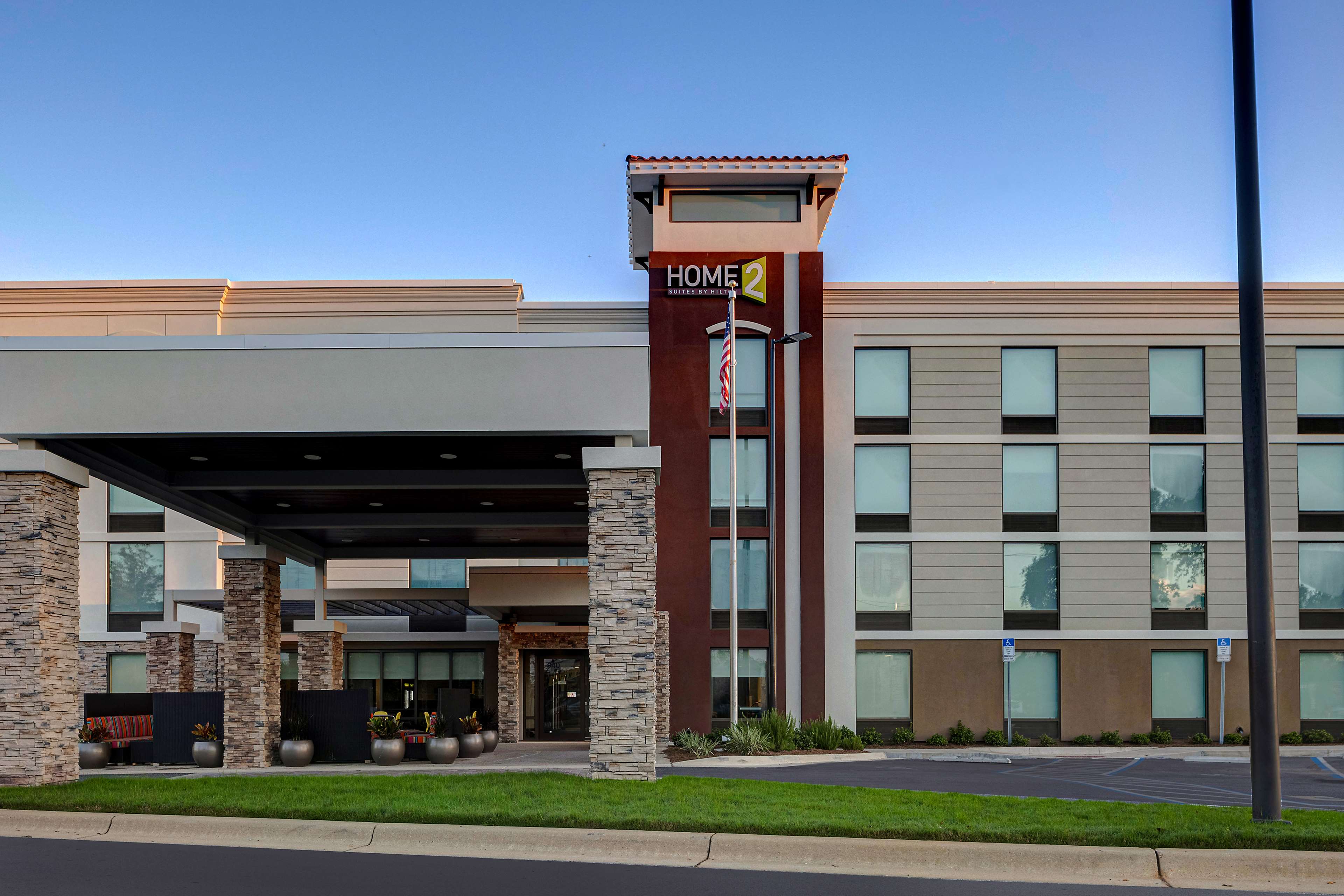 Home2 Suites by Hilton Gulf Breeze Pensacola Area, 940 Gulf Breeze ...