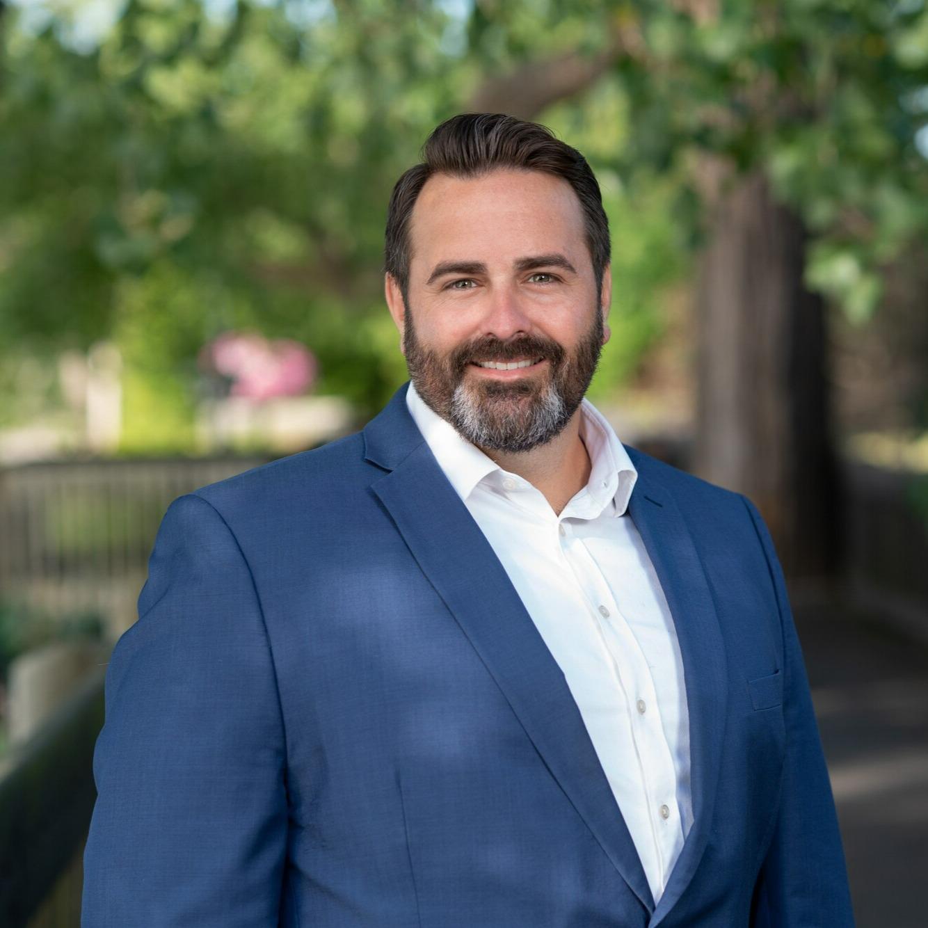 Sean Johnson - Financial Advisor in Grosse Pointe, MI 48230 | Merrill