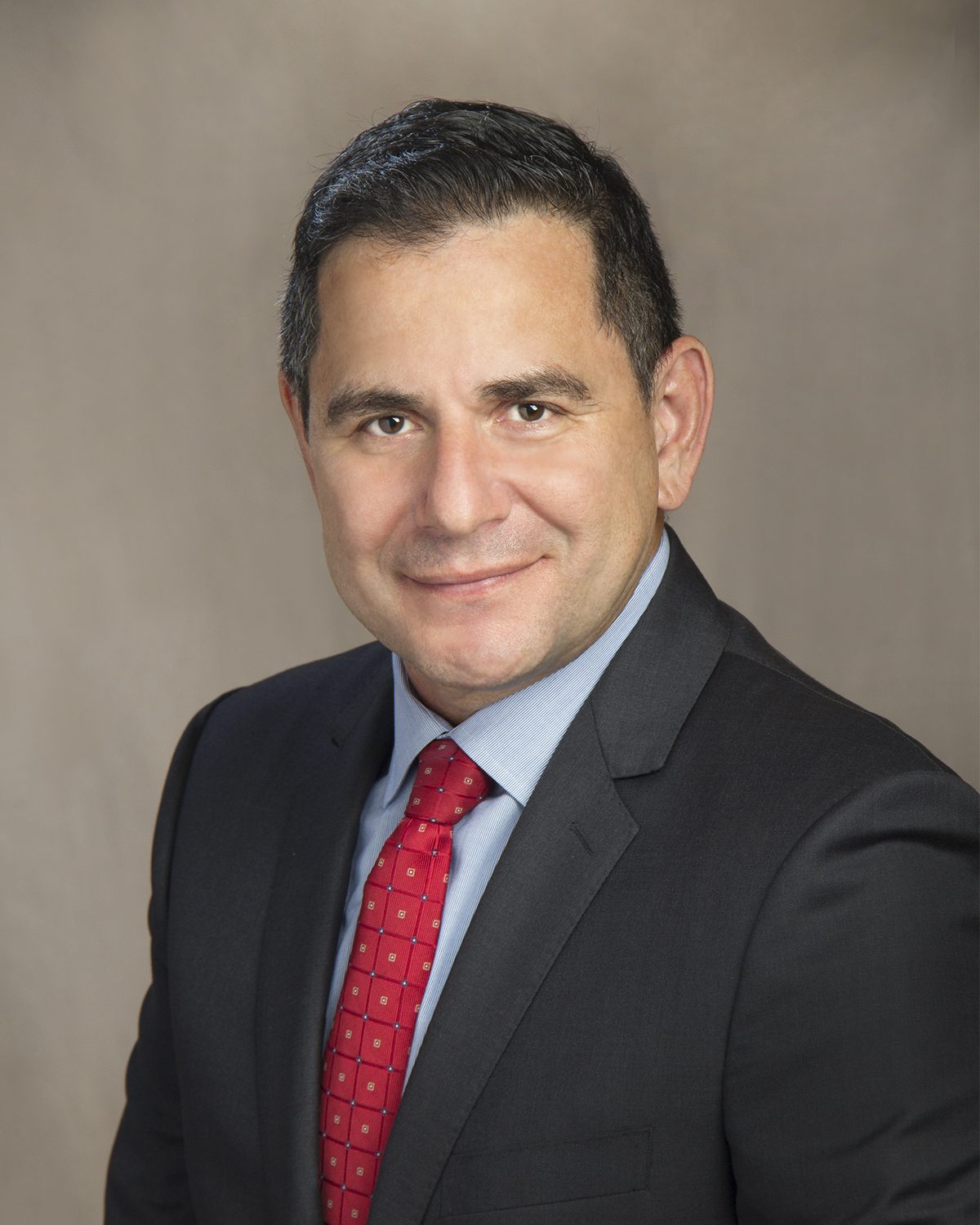 Hector Hernandez - Financial Advisor in Miami, FL 33131 | Merrill