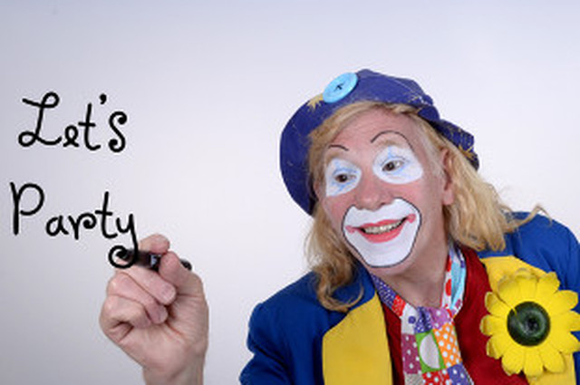 Pat The Clown & His Magic Circus - Entertainers in Birmingham B45 8LR ...