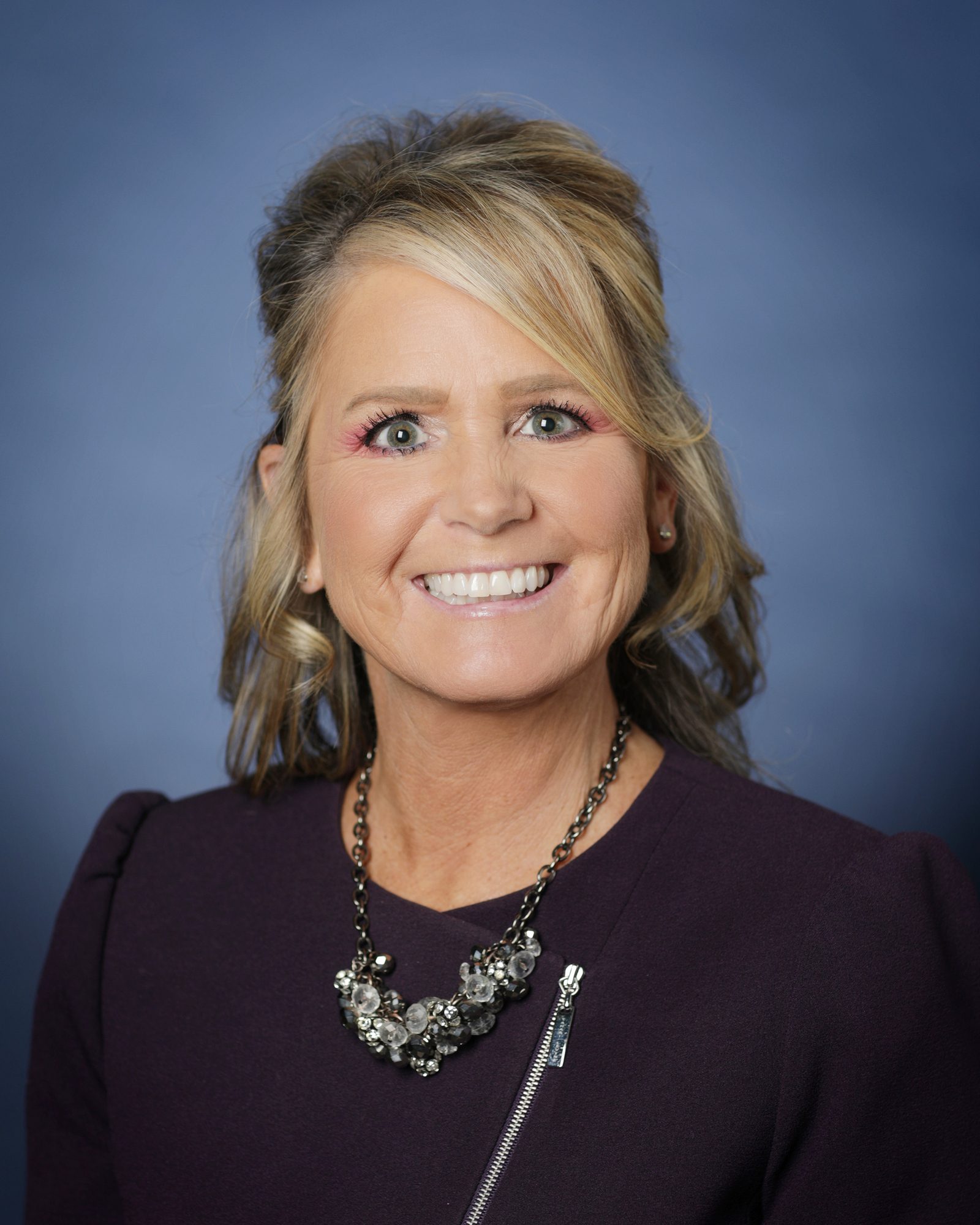 Gail Good - Financial Advisor in Roseville, CA 95661 | Merrill