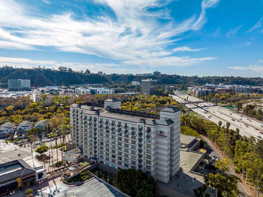 DoubleTree by Hilton Hotel San Diego - Mission Valley, 7450 Hazard ...