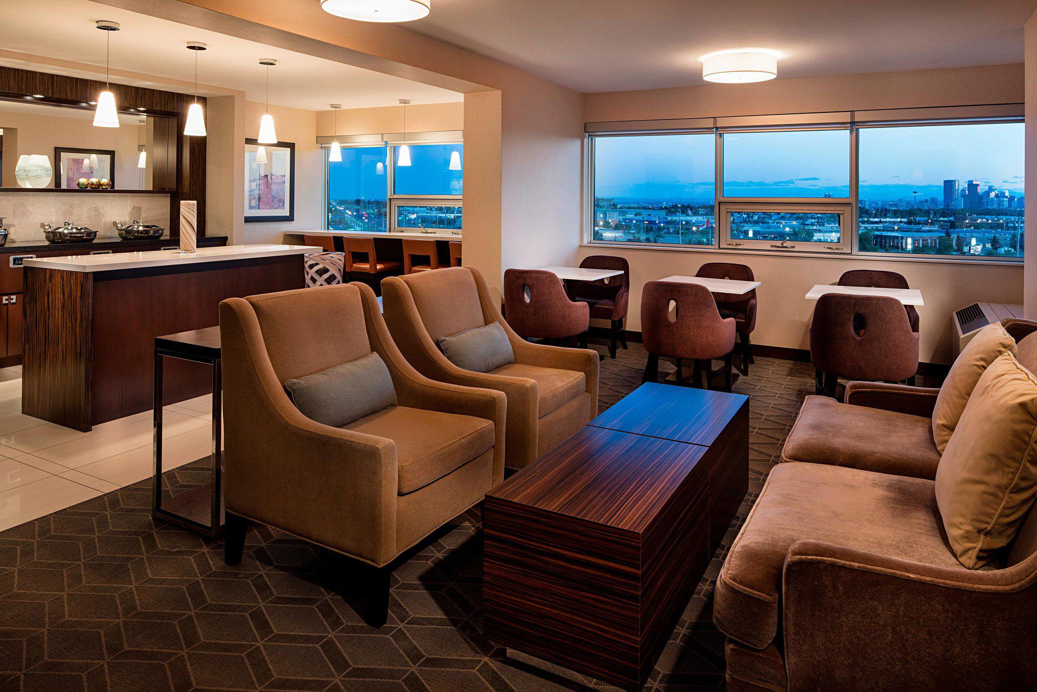 Sheraton Cavalier Calgary Hotel, Calgary AB | Ourbis