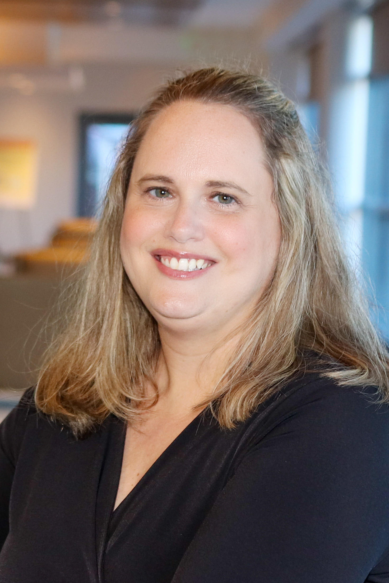 Lori Sloane's Instagram, Twitter & Facebook on IDCrawl