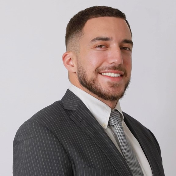 MIGUEL RAMIREZ -- Merrill Financial Solutions Advisor -- Merrill