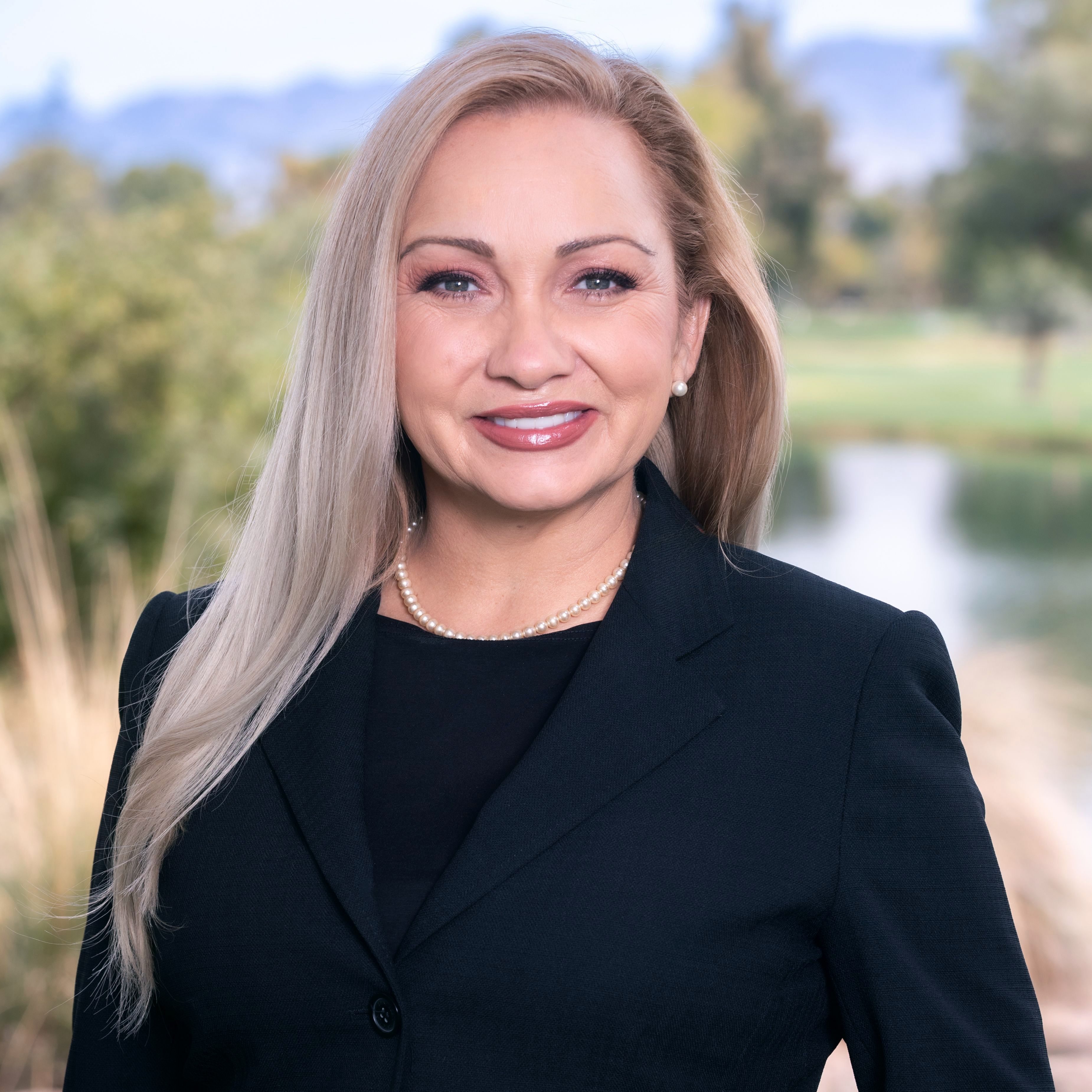 Shawnie Desmond - Financial Advisor in Phoenix, AZ 85016 | Merrill