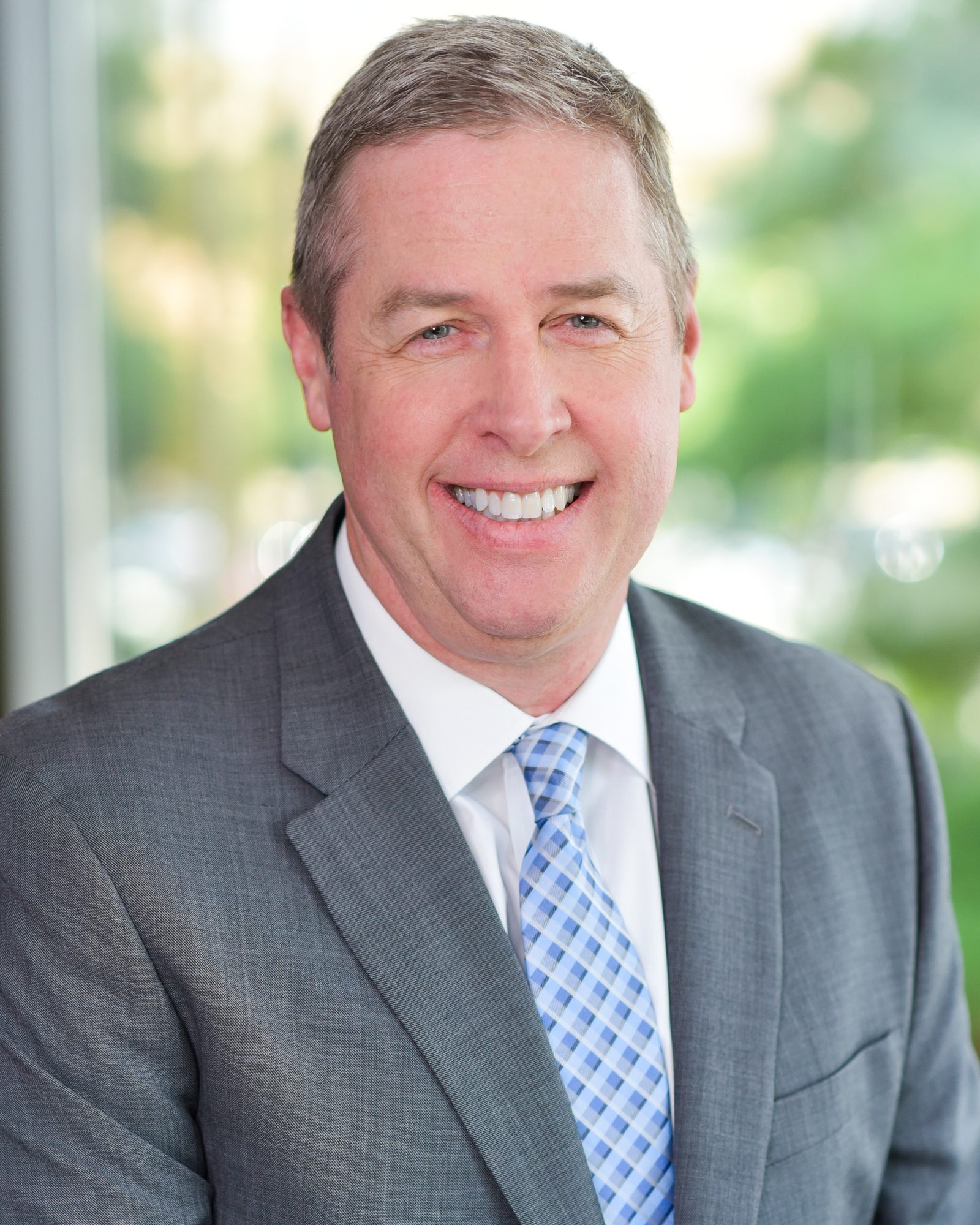 Kenneth McMahan - Financial Advisor in Chesterfield, MO 63017 | Merrill