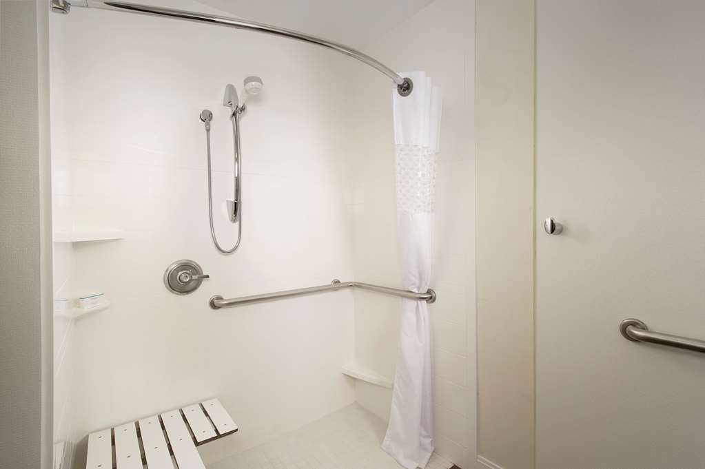 Hampton Inn by Hilton Rochester/Greece - Hours of Hampton Inn by Hilton ...