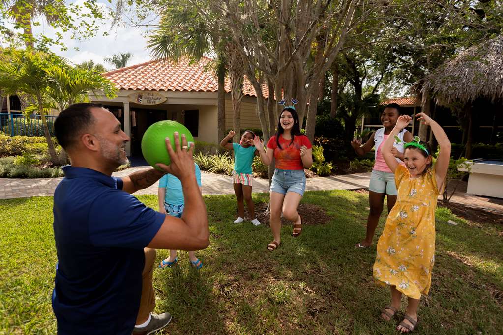 DoubleTree by Hilton Hotel Orlando at SeaWorld, 10100 International ...