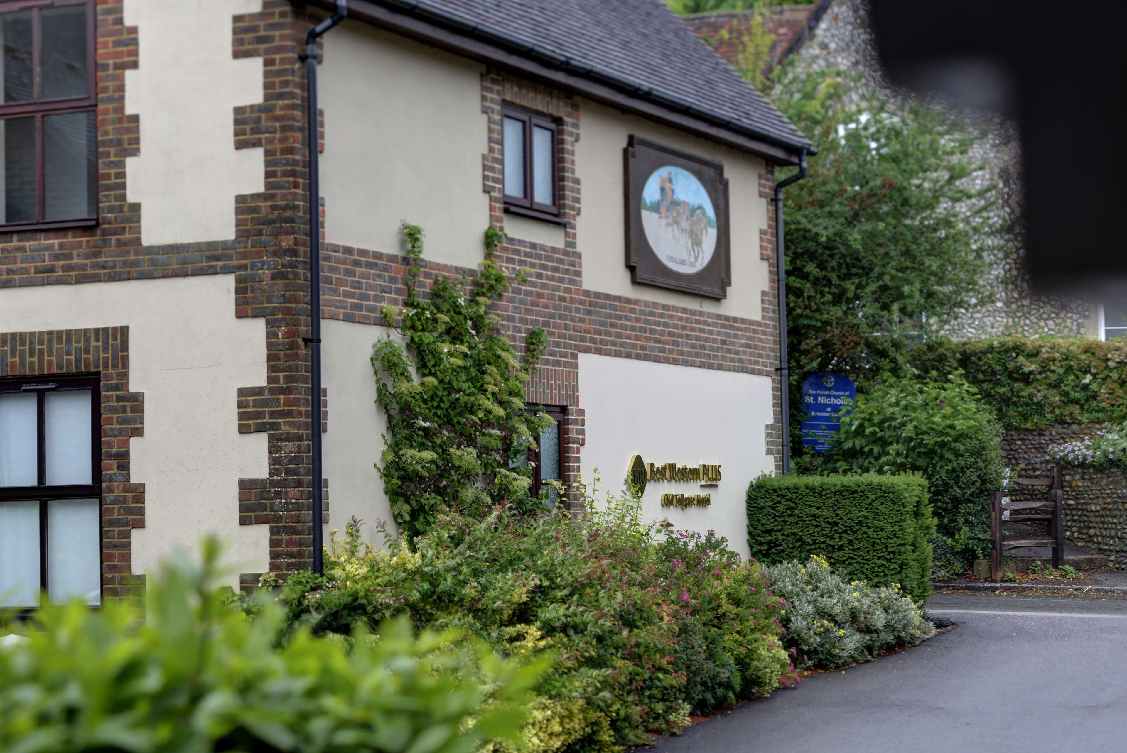 Best Western Plus Old Tollgate Hotel - Hotels in Steyning BN44 3WE ...