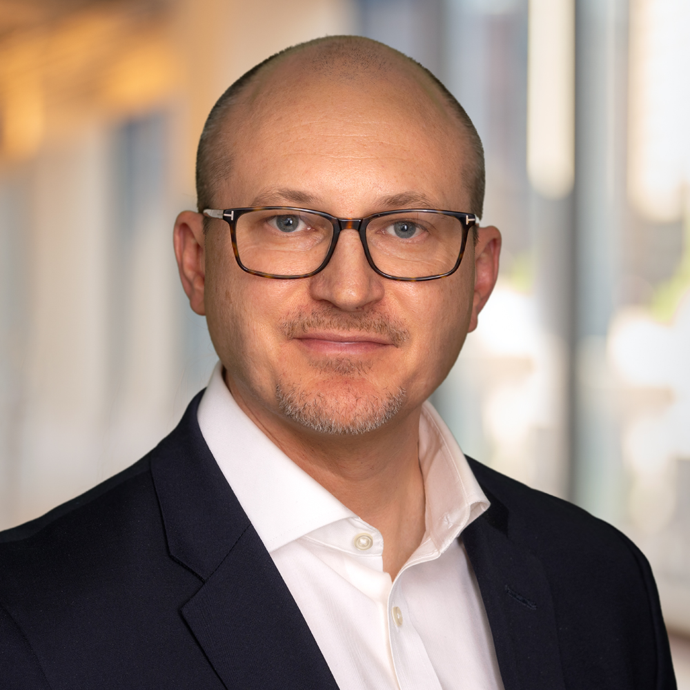 Benjamin Crowder - Financial Advisor in Chicago, IL 60606 | Merrill