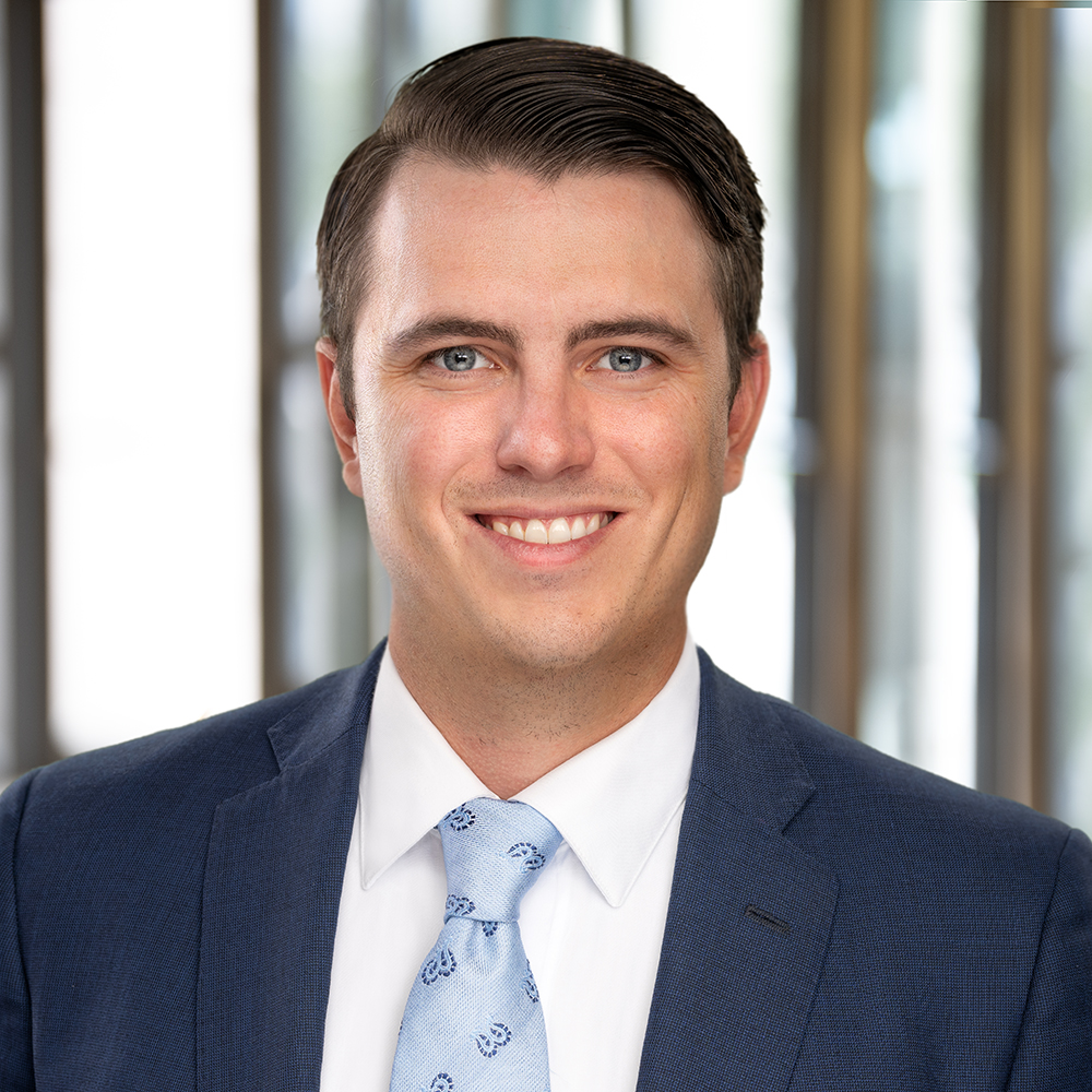 Colin Nicholson - Financial Advisor in Austin, TX 78701 | Merrill