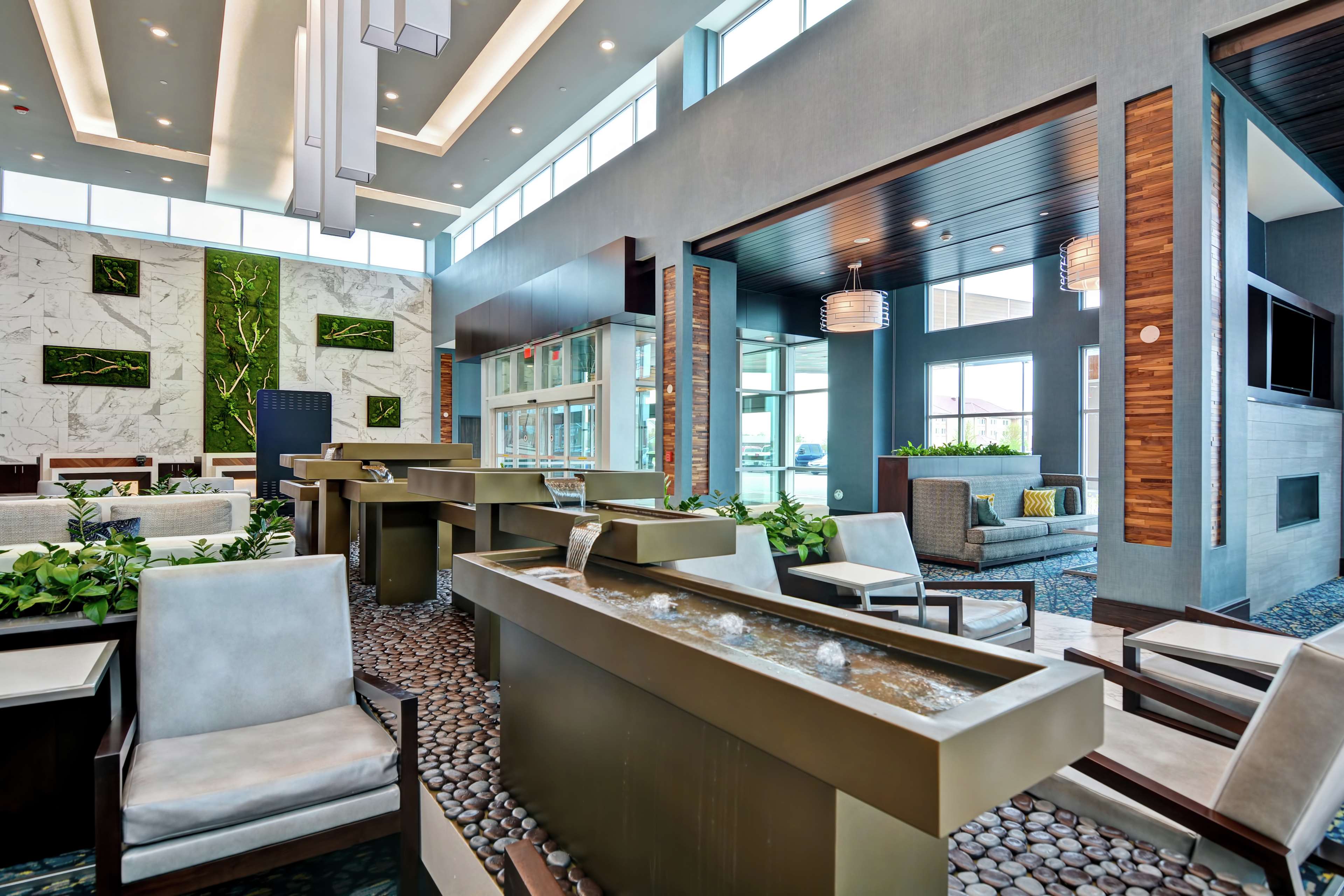 EMBASSY SUITES BY HILTON PLAINFIELD INDIANAPOLIS AIRPORT