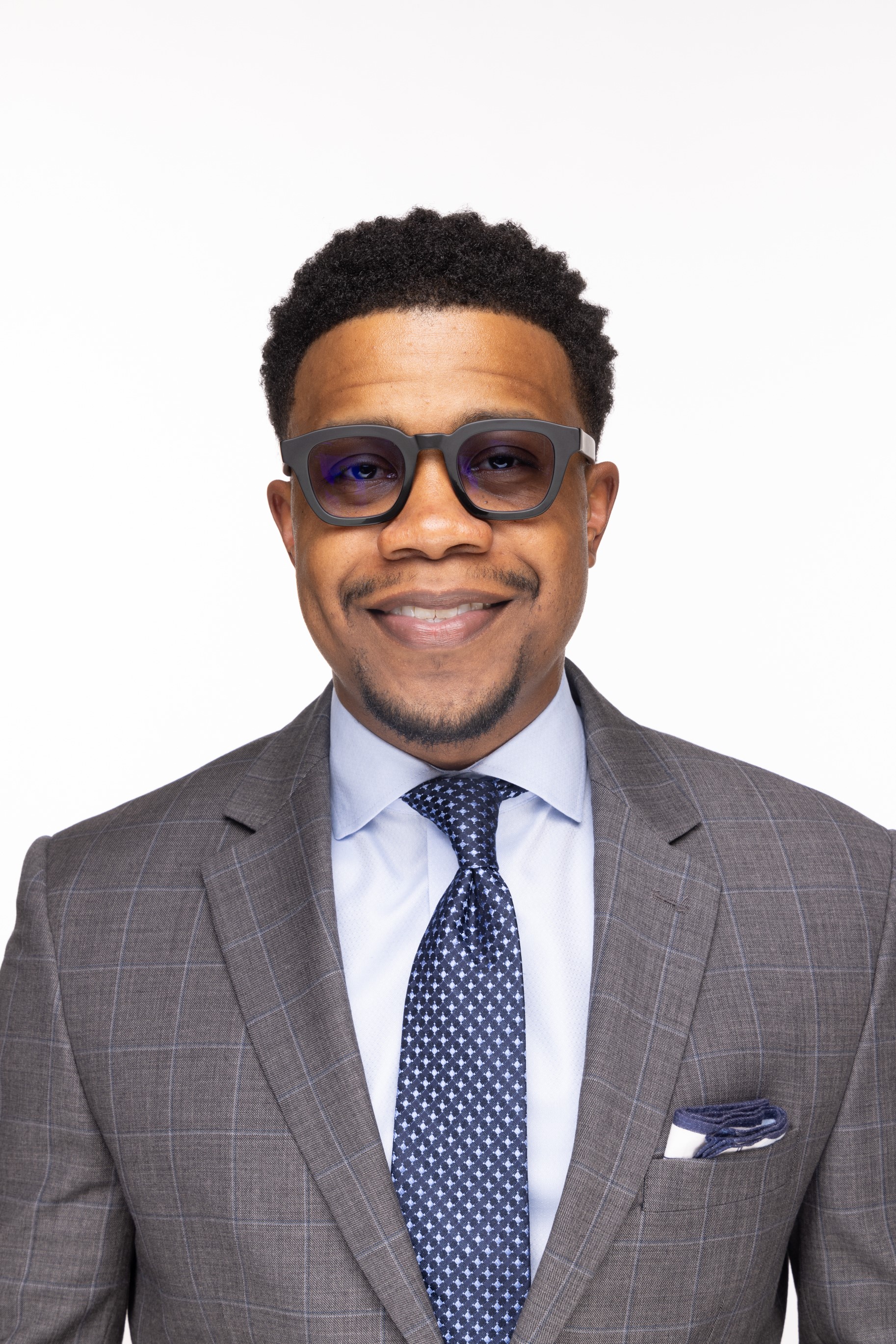 Nathan Ollie - Financial Advisor in Memphis, TN 38119 | Merrill