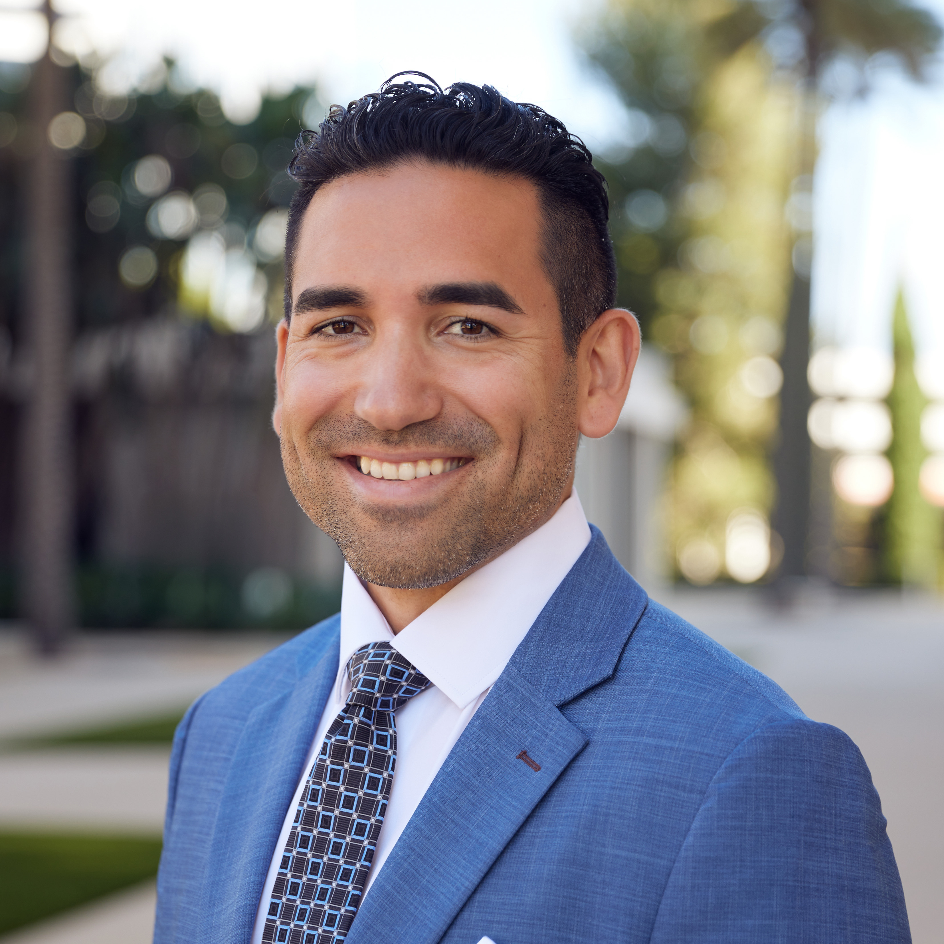 Nicholas McCutcheon - Financial Advisor in Newport Beach, CA 92660 ...