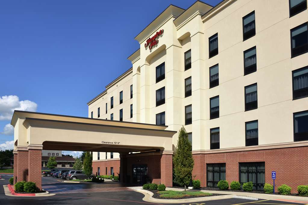 Hampton Inn Springfield-Southeast, 3370 E. Montclair, Springfield, MO ...