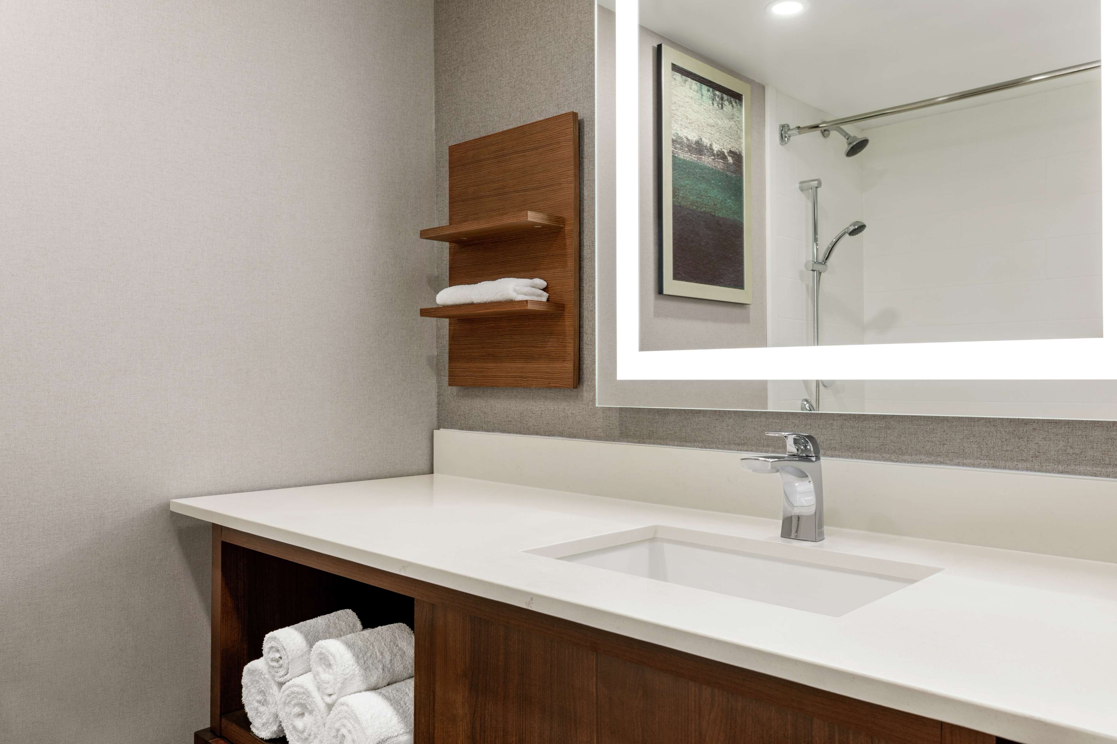 Hilton Garden Inn Kitchener/Cambridge in Cambridge, 746 Old Hespeler ...