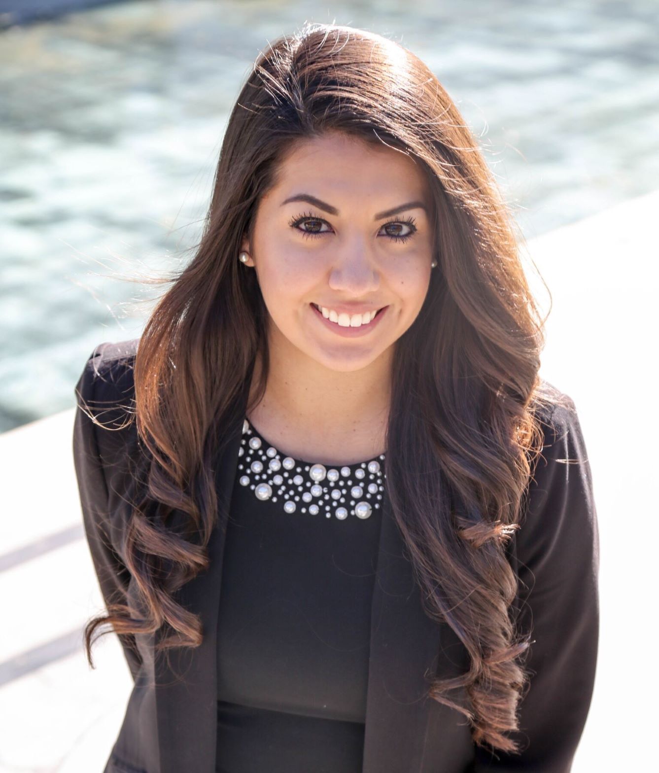 Yvette Sanchez - Financial Advisor in Los Angeles, CA 90071 | Merrill