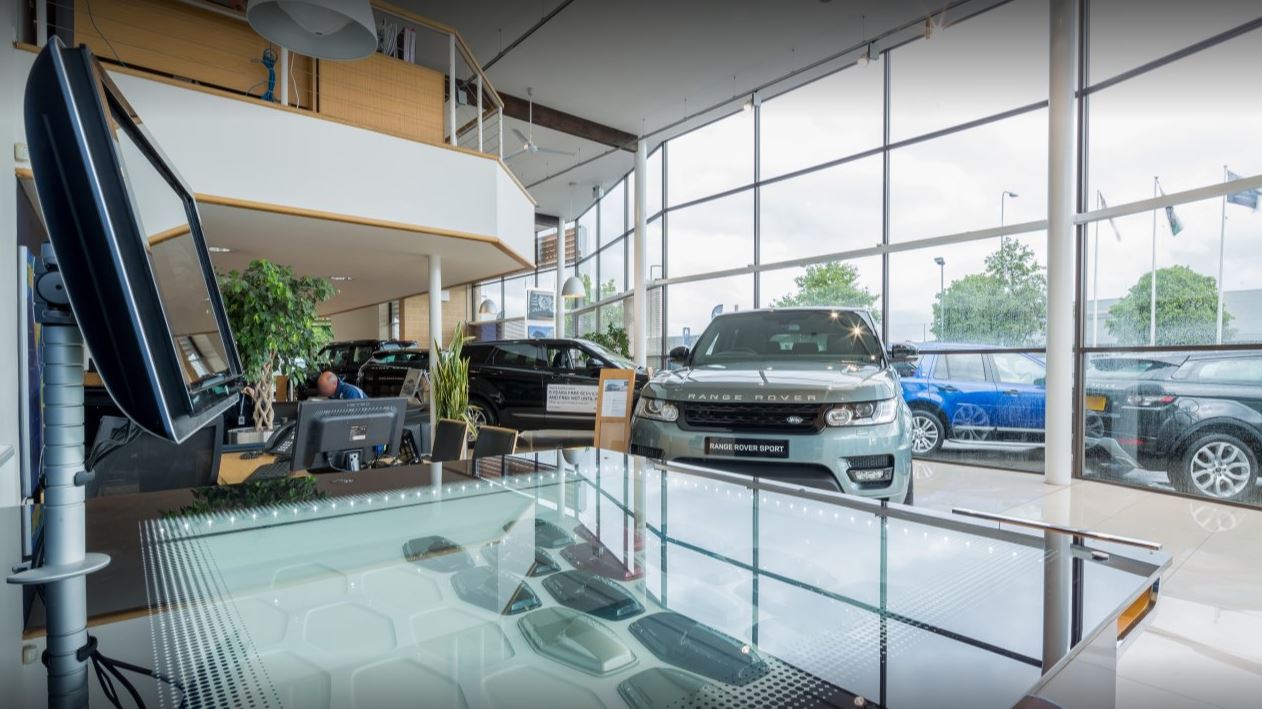 Stratstone Land Rover Cardiff - Car Dealers (new & Used) in Cardiff ...