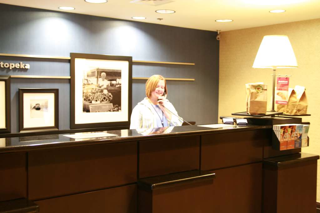 Hampton Inn Topeka, 1515 SW Arrowhead Rd, Topeka, KS - MapQuest