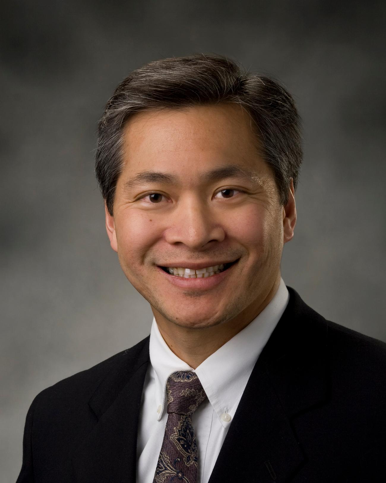 Dr. John Yoon, Ophthalmology | Superior, WI | WebMD