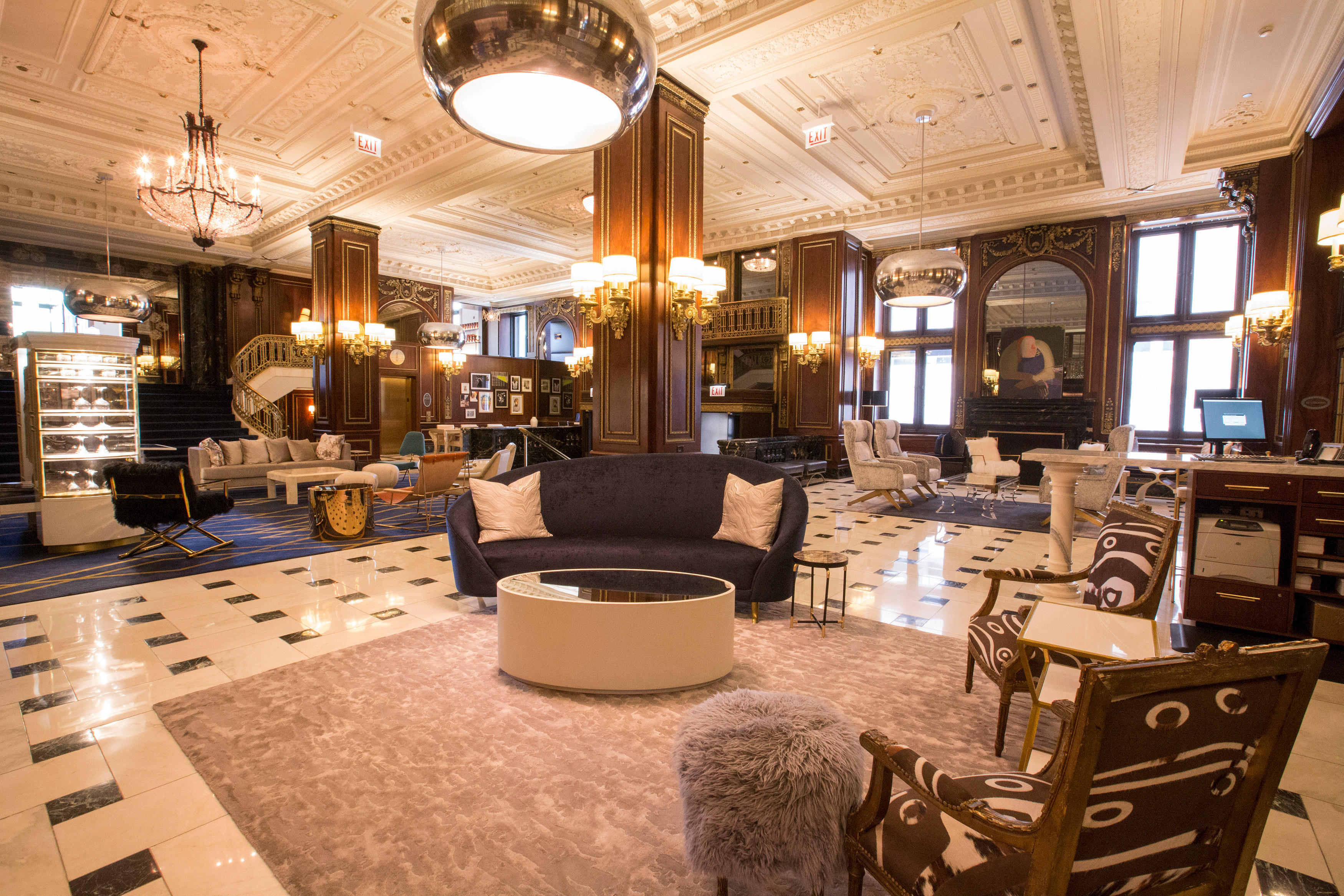 The Blackstone, Autograph Collection - Chicago, IL - Company Information