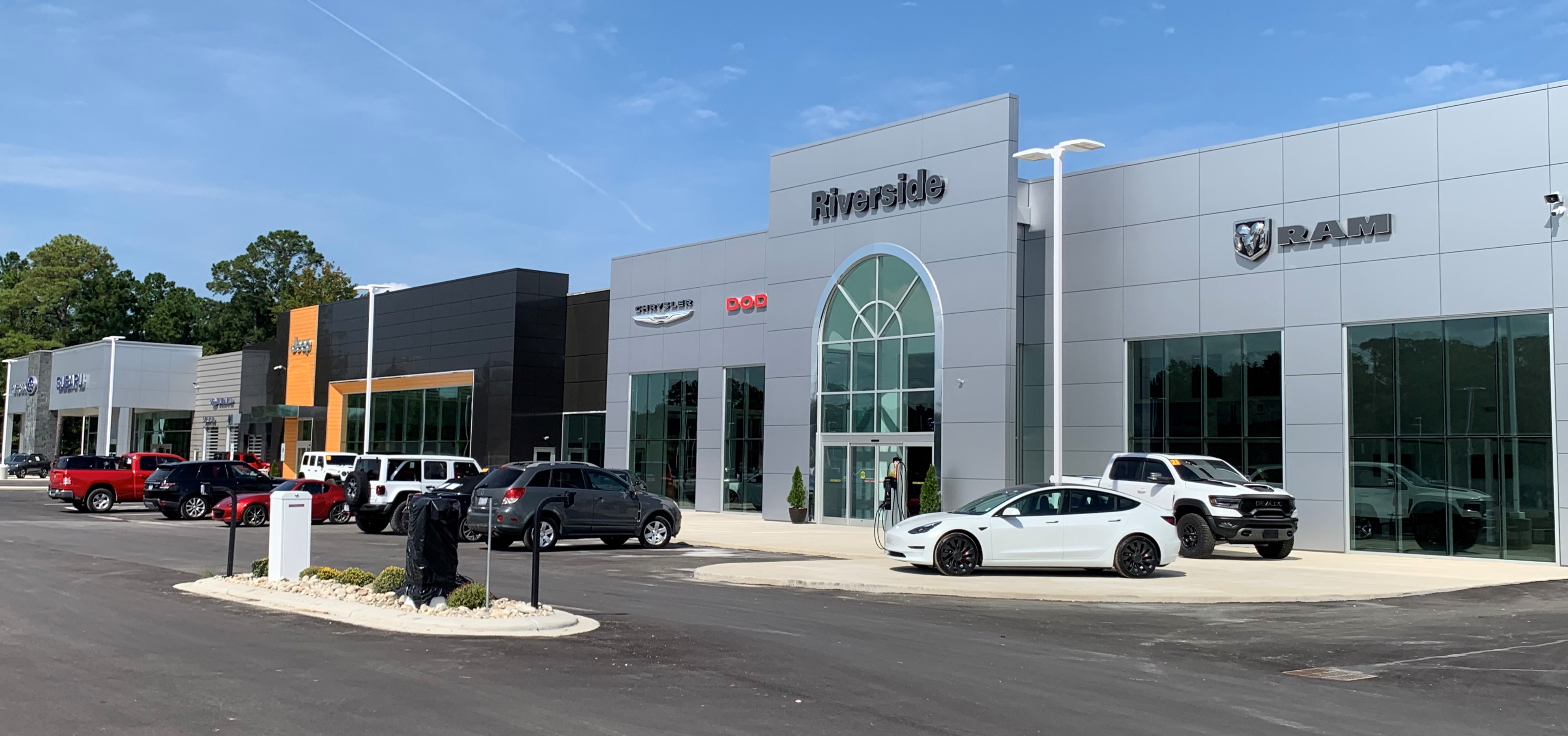 RIVERSIDE CHRYSLER DODGE JEEP RAM AND FIAT