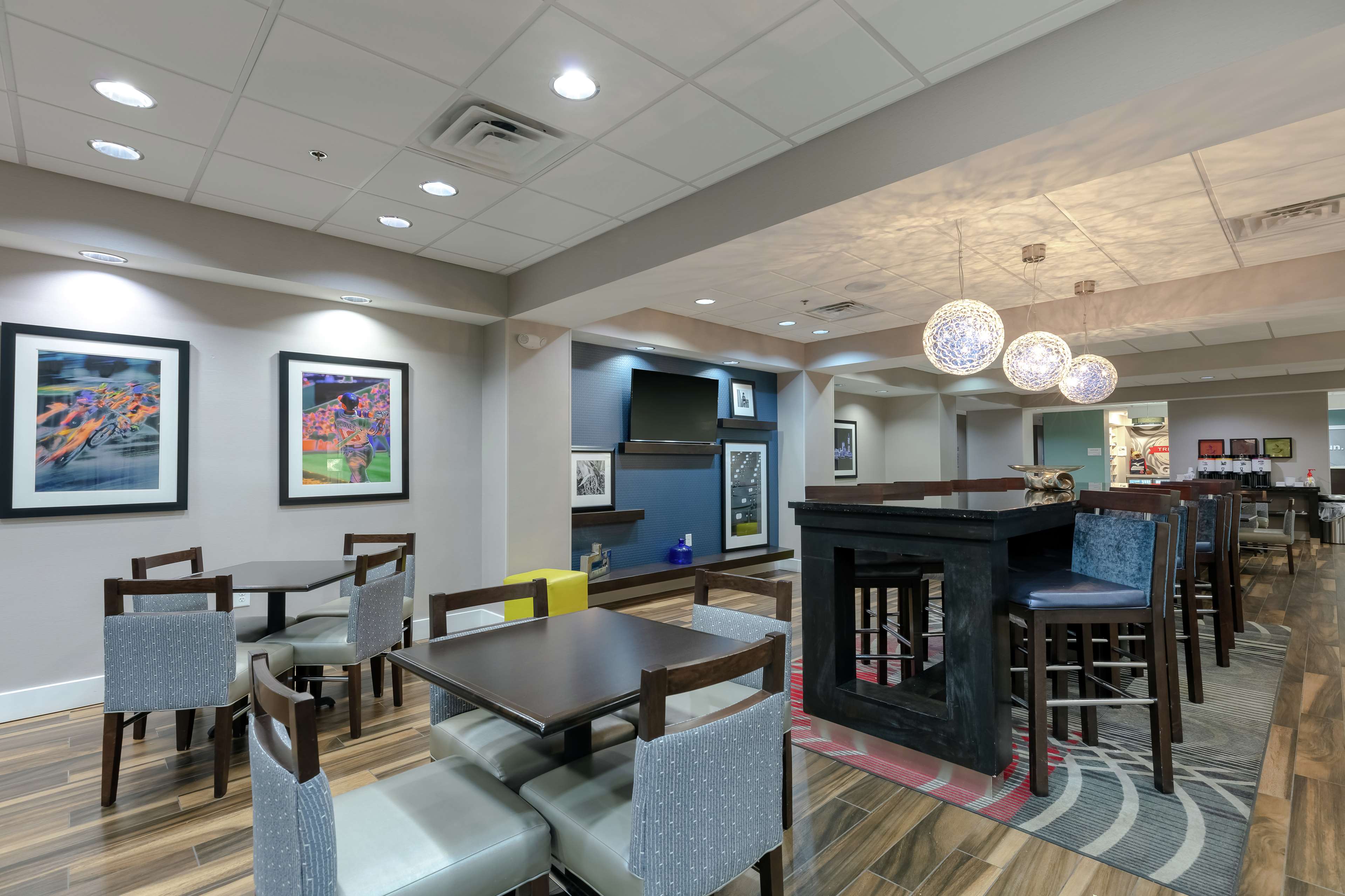 Hampton Inn Emerson LakePoint, 86 Old Allatoona Rd SE, Cartersville, GA ...