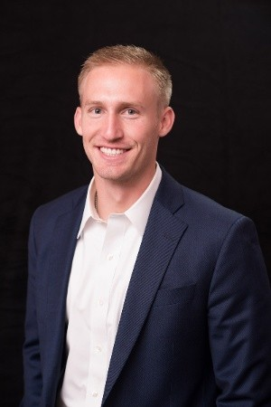 Alexander Starnes - Financial Advisor in Raleigh, NC 27609 | Merrill