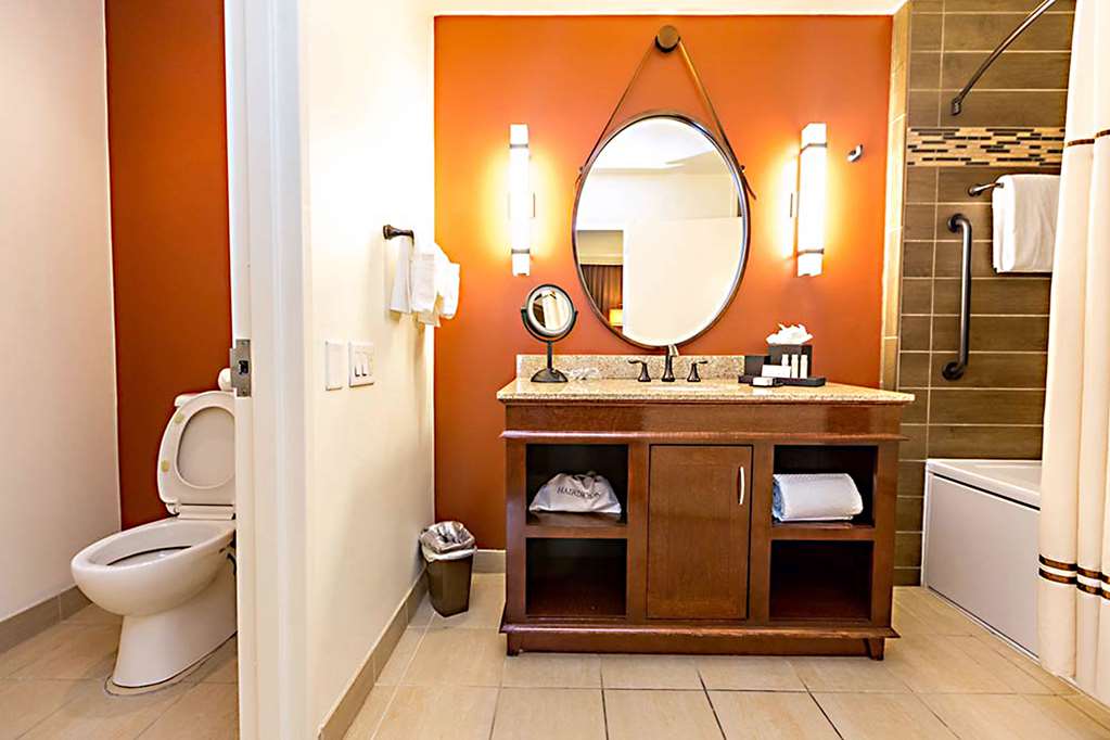 The Emily Morgan San Antonio - a DoubleTree by Hilton in San Antonio ...