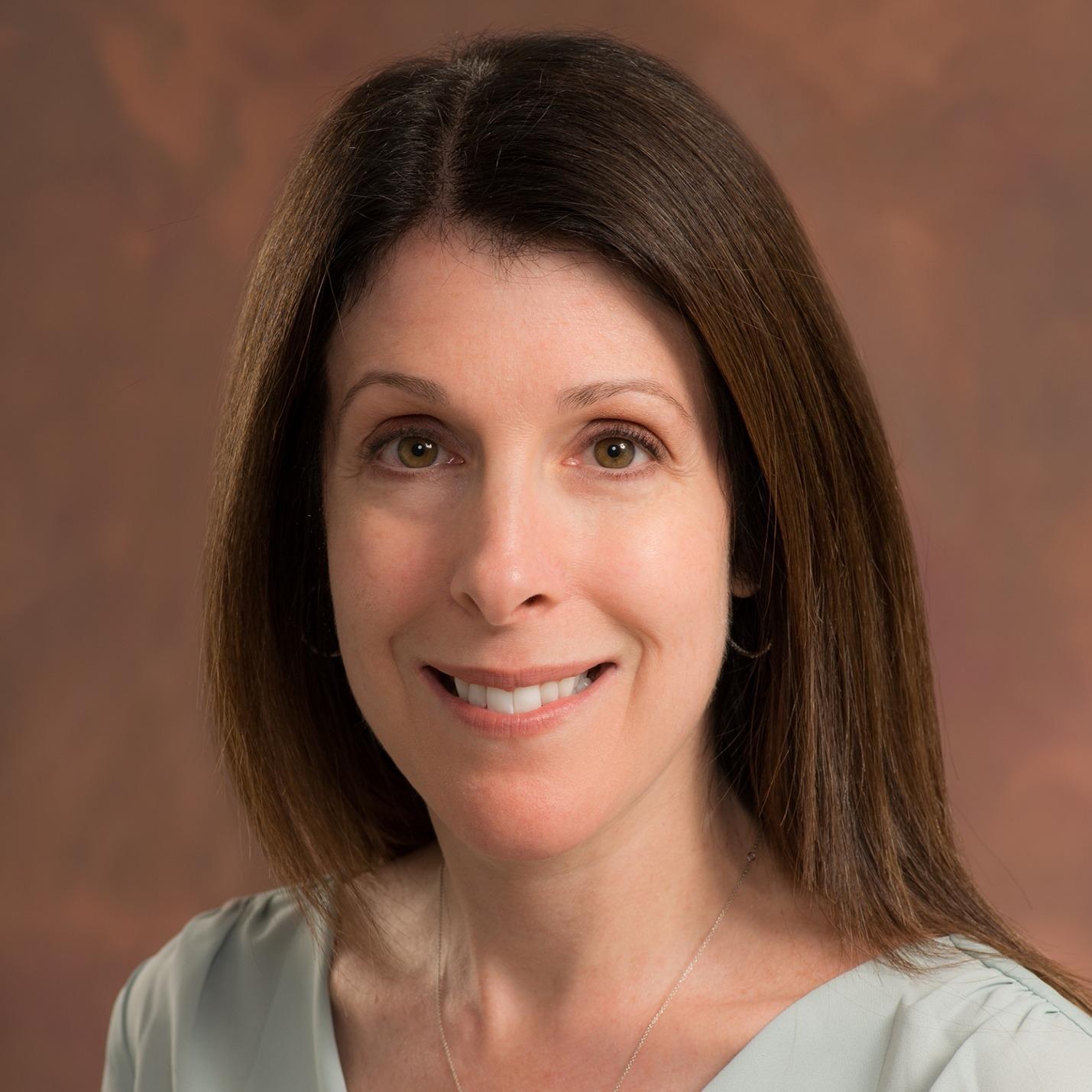 Dr. Jennifer Goldfarb, MD, Internal Medicine | Chicago, IL | WebMD