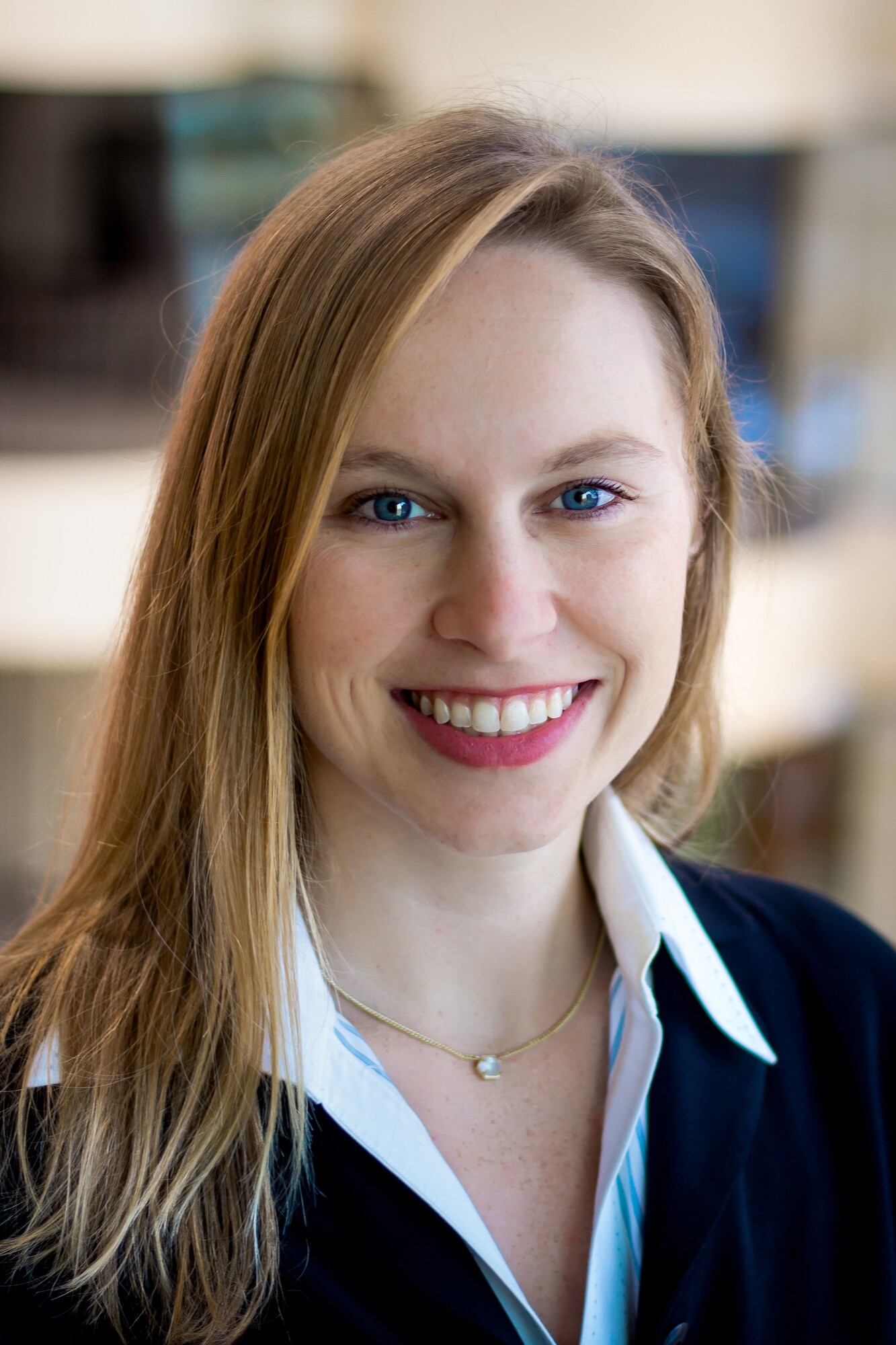 Kristen Nichols - Financial Advisor in Houston, TX 77056 | Merrill