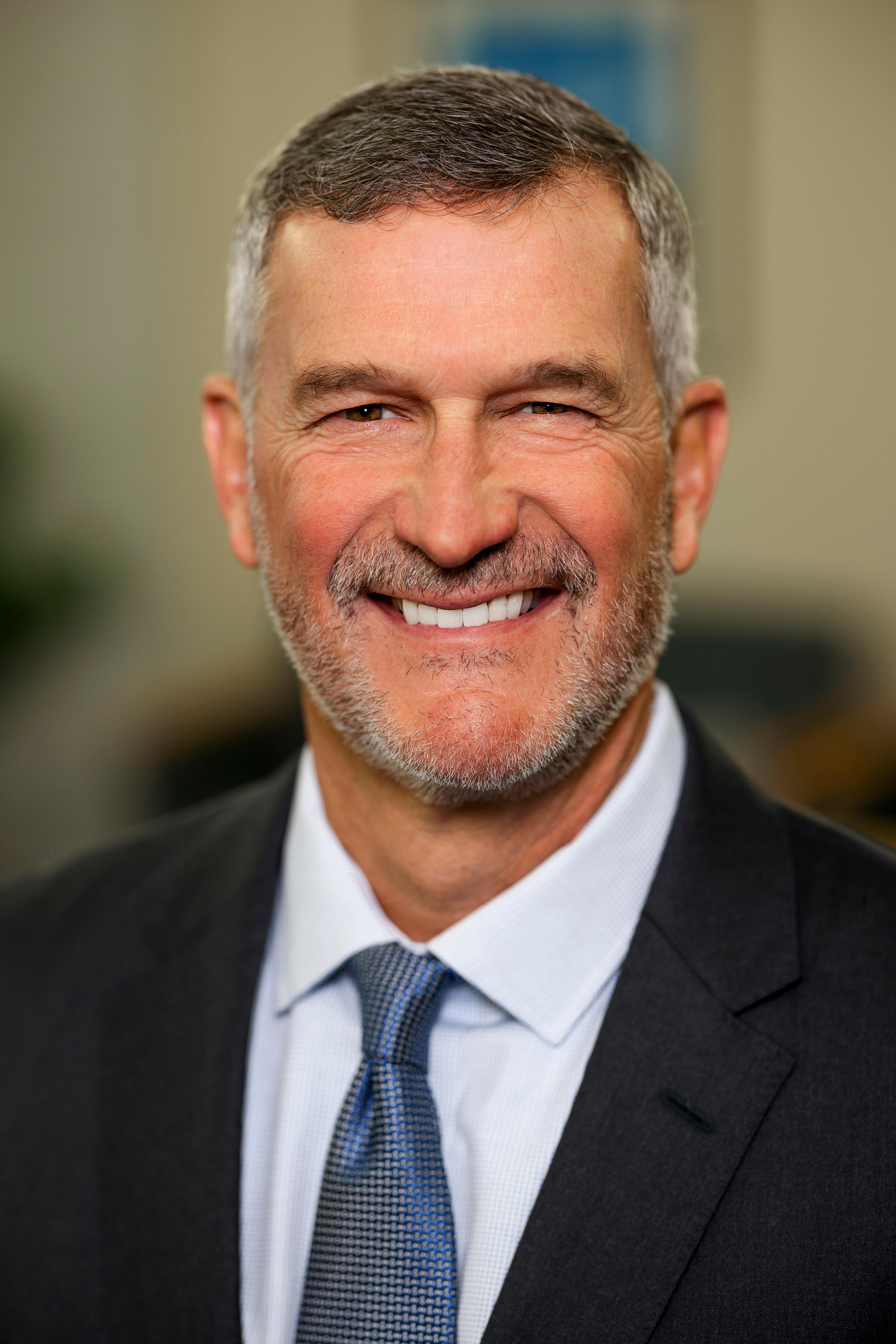 Dr. Nicholas Saenz, MD | Morristown, NJ | Pediatric Surgeon