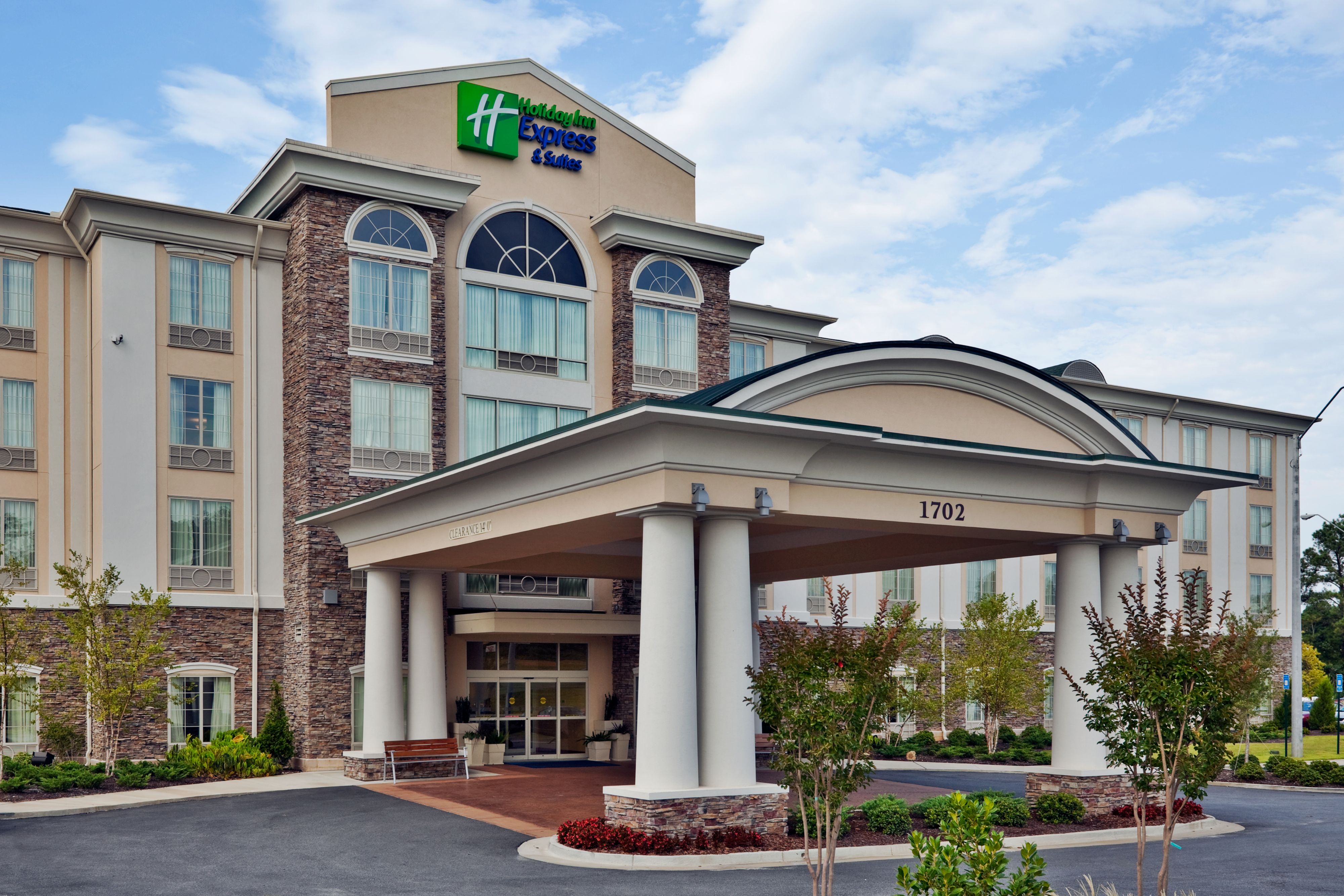 Holiday Inn Express & Suites Petoskey - Petoskey, MI - Company Profile