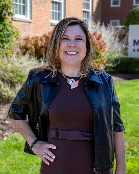 Cynthia Chaiten - Financial Advisor in Pepper Pike, OH 44124 | Merrill