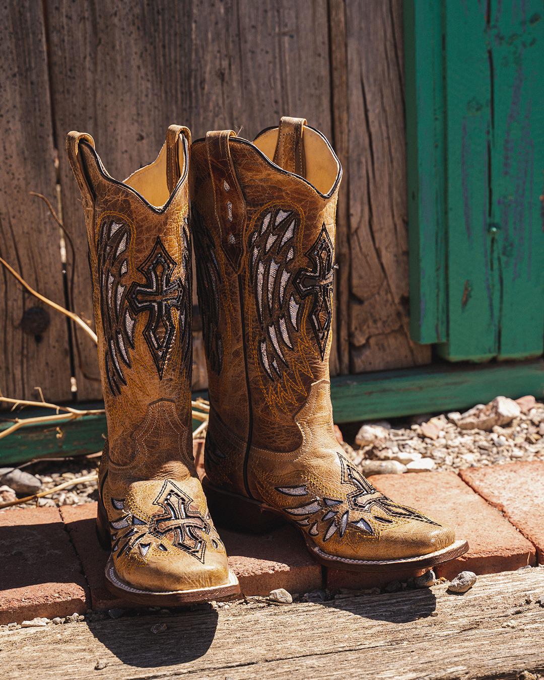 Cowtown Boots, 11451 Gateway Blvd W, El Paso, TX, Shoe Stores - MapQuest Cowtown Boots, 11451 Gateway Blvd W, El Paso, TX, Shoe Stores - MapQuest