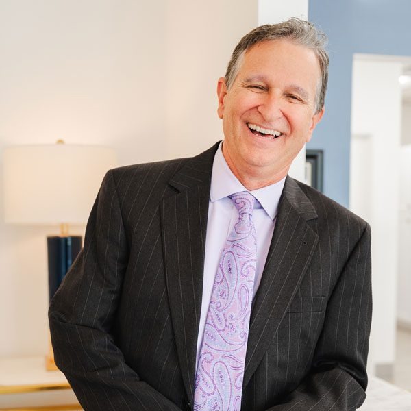 Dr. Kenneth White, MD, Plastic Surgery | Wilmington, NC | WebMD