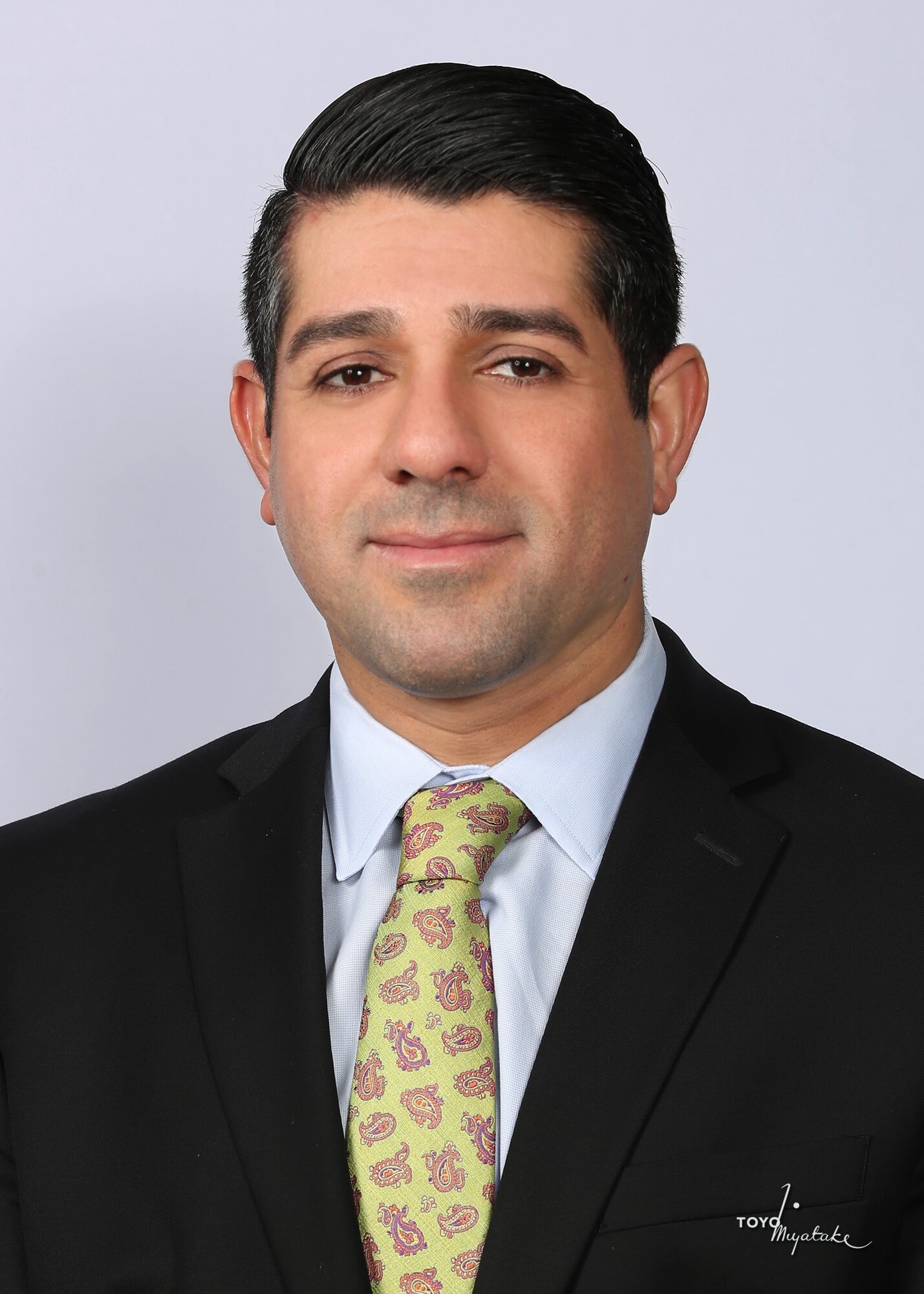 Nader Razavi - Private Bank in Los Angeles, CA