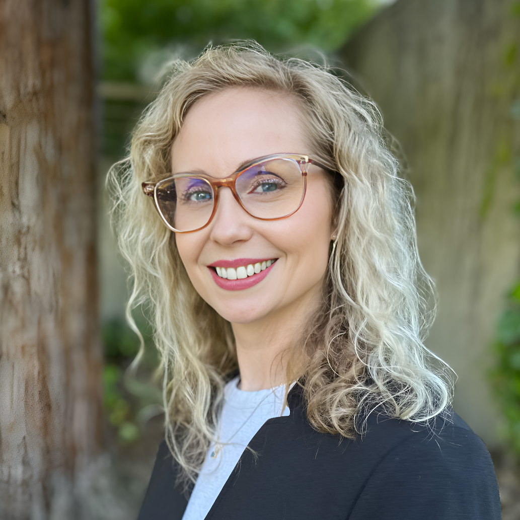 Candice Wiegand - Financial Advisor in Walnut Creek, CA 94596 | Merrill