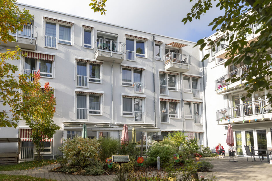 Zentrum für Betreuung und Pflege am Kirschbaumer Hof in 42655 Solingen