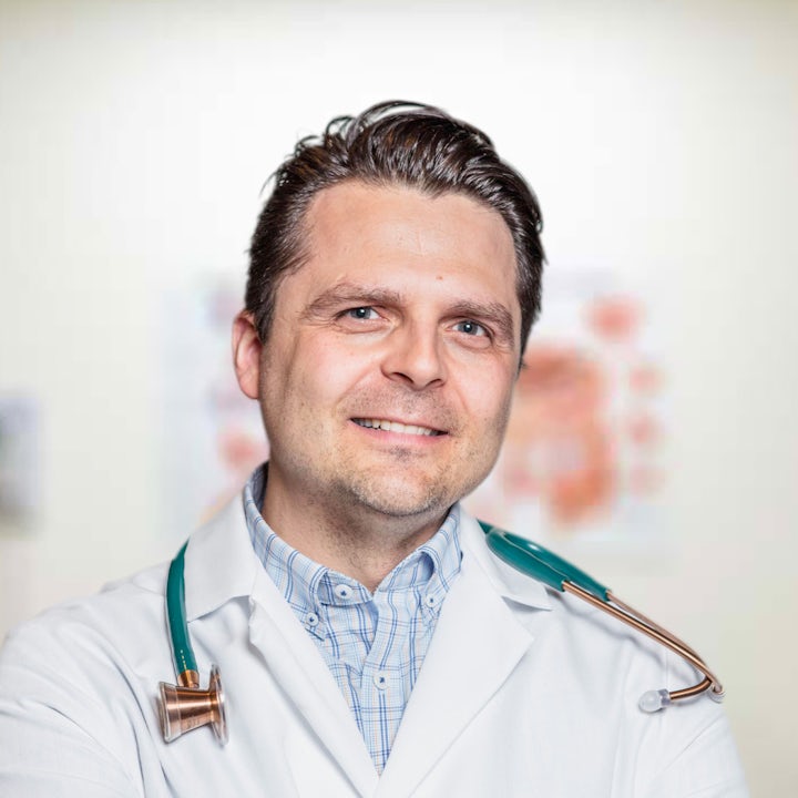 Dr. Anthony Weston, MD, Family Medicine | McHenry, IL | WebMD