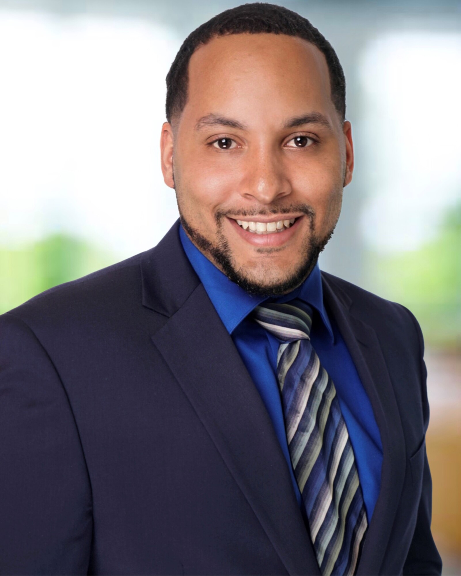 Justin Neal - Financial Advisor in Houston, TX 77058 | Merrill
