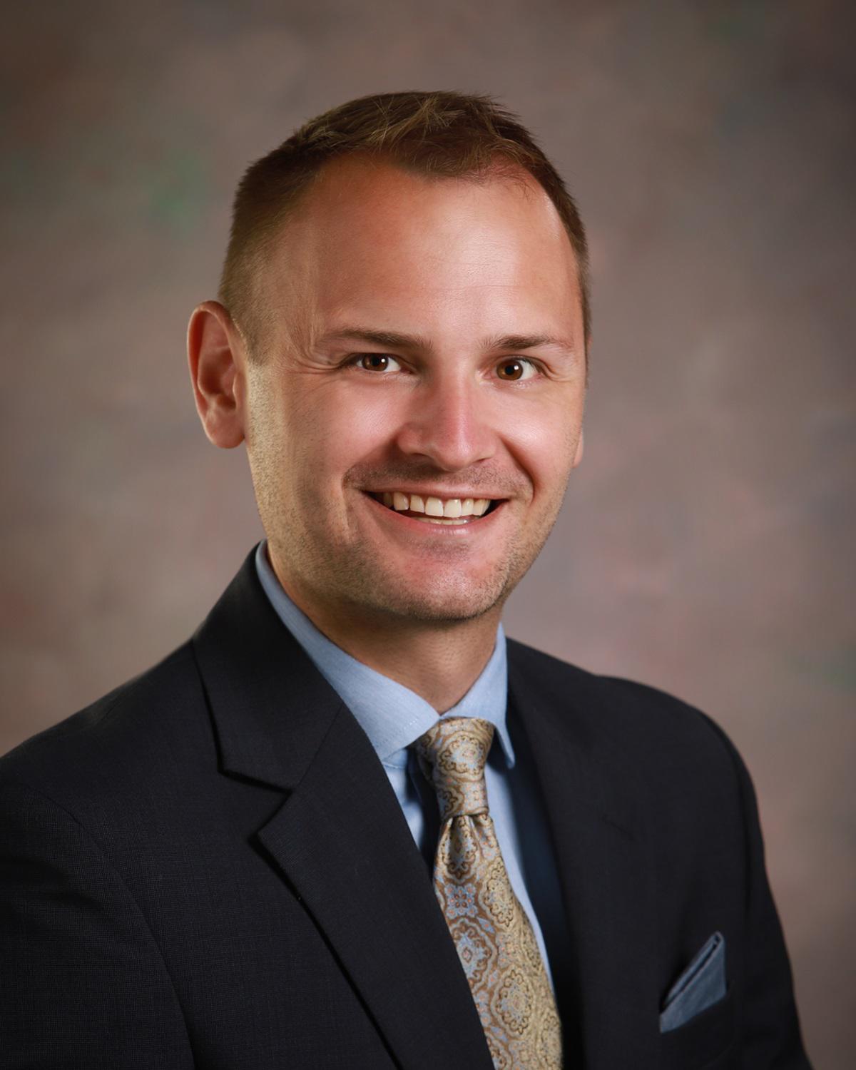 Dr. Matthew Fischer, MD, Pain Medicine | Appleton, WI | WebMD